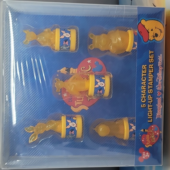 Disney | Toys | Disney Studio Magic Light Up Stamper Set | Poshmark